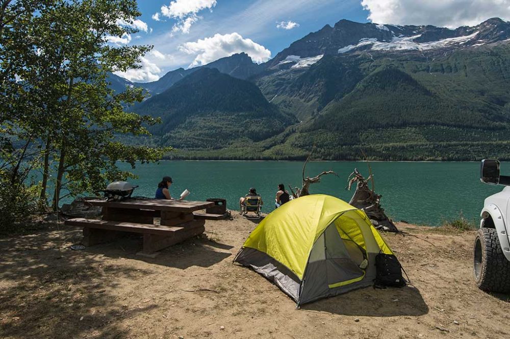 Explore Our Seasons - Sun - Mountains - Tourism Valemount
