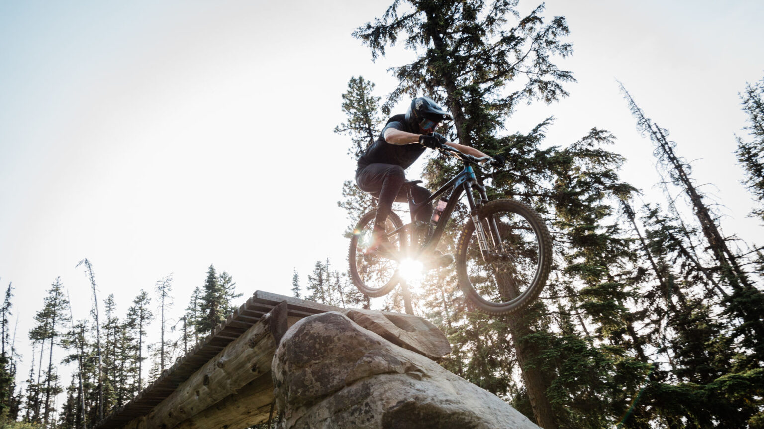 Explore Our Seasons – Sun – Mountains – Tourism Valemount